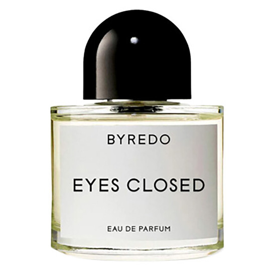 perfume sprayed in eye