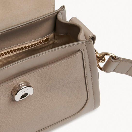 Chloé Motty Grey Tess Mini Handbag CHC22SS143G3323W 7613386127990 ...