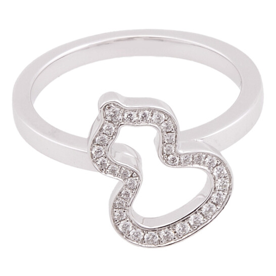 Qeelin Wulu Petite 18k White Gold Diamond Ring, Size 51 WUR40AAWGDI ...