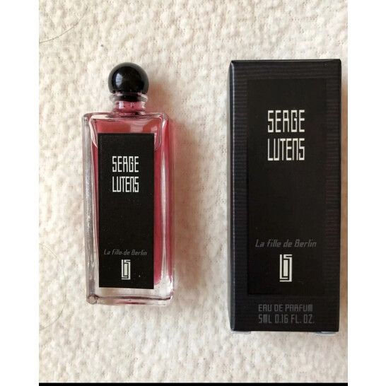 Serge Lutens Unisex La Fille De Berlin EDP 0.16 oz Fragrances 3700358090186 - Fragrances, La ...