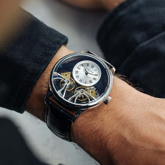 Thomas Earnshaw Scientists Faraday Double Barrel White Dial Men's Watch ...