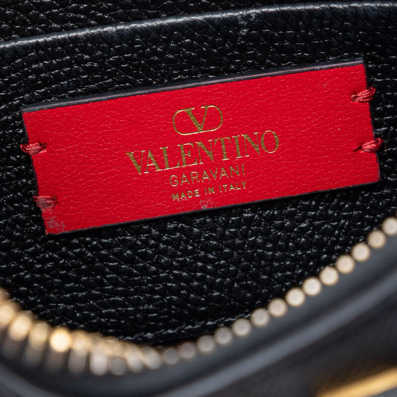Valentino Garavani Pre-owned Valentino Mini Grainy Calfskin VLogo Hobo ...