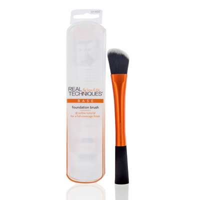 Real Techniques Foundation Brush