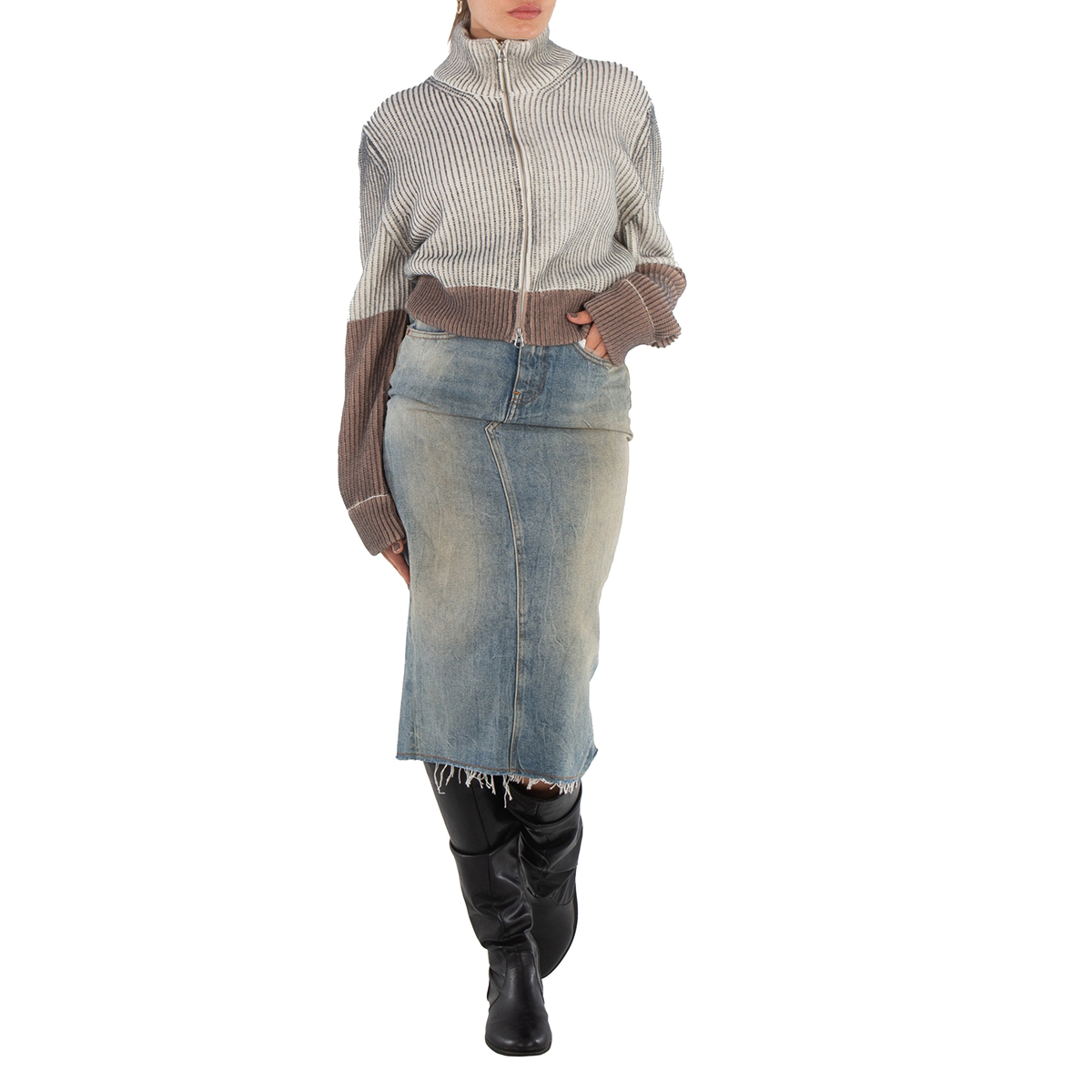 MM6 Maison Margiela Ladies Blue Sand Denim Midi Skirt, Brand Size 38 ...