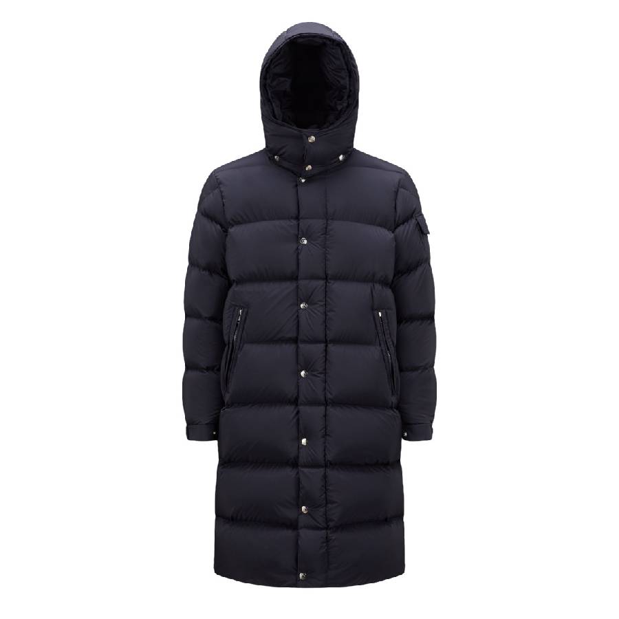 Moncler Quilted Logo-Patch Coat, Brand Size 4 (X-Large) I20911C00015 ...