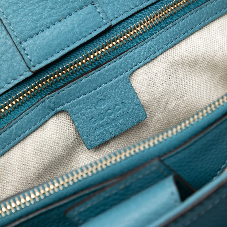 Gucci Pre-owned Gucci Medium Calfskin Bamboo Shopper Satchel Ladies ...